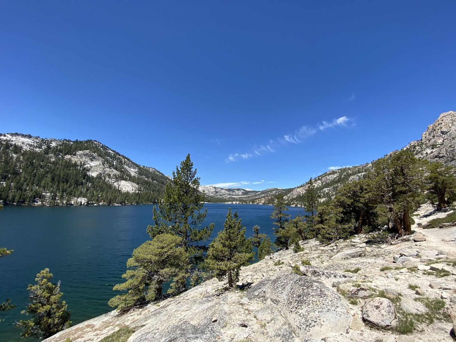3 days of awe-inspiring backpacking in Desolation Wilderness